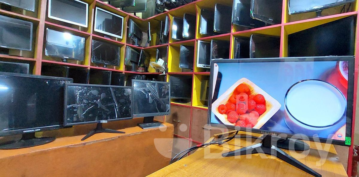 100% Best Colour Contrast, 20" Samsung Led Monitor Full HD ( Used ) বিক্রি | এলিফ্যান্ট রোড | Bikroy