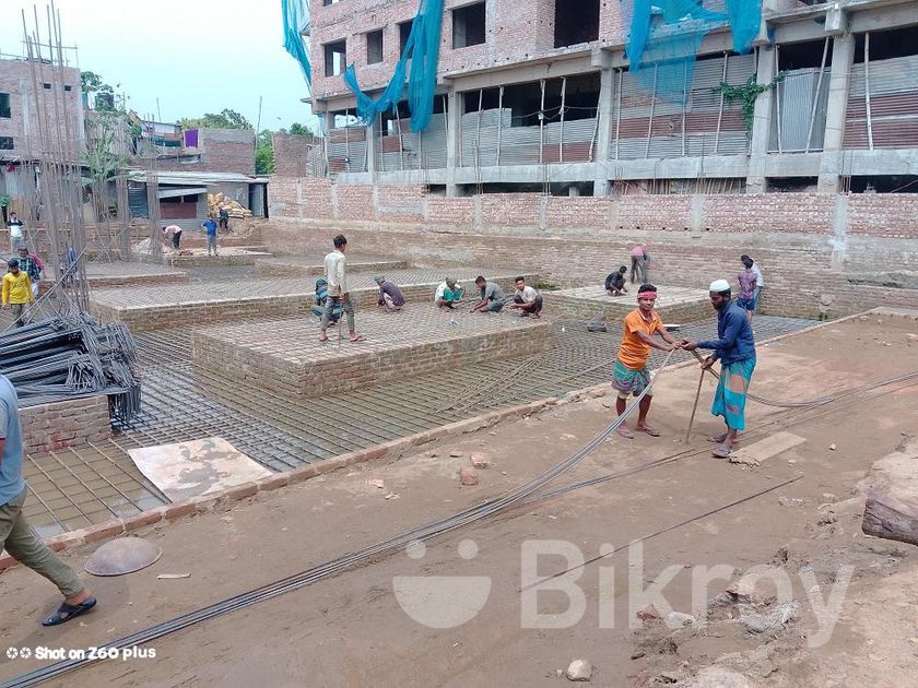 1312 SFT Flat for sale Reasonable @Shyamol Chaya "Mirpur 15" | Bikroy