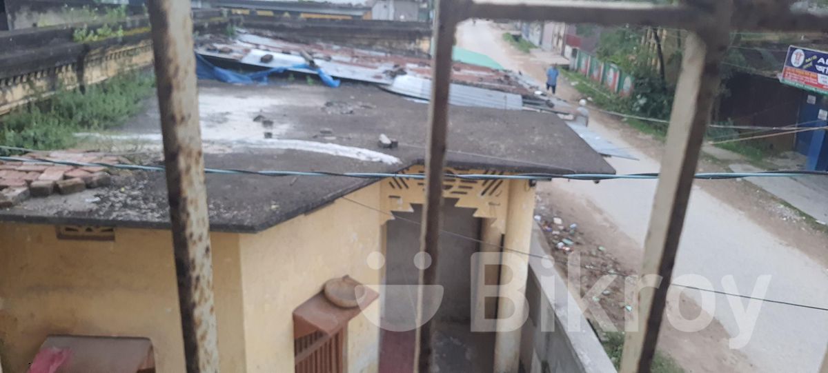 ২ রুম সাবলেট (sublet) / ১লা নভেম্বর থেকে/ এটাড্ড বাথরুম ও বারান্দা | Bikroy