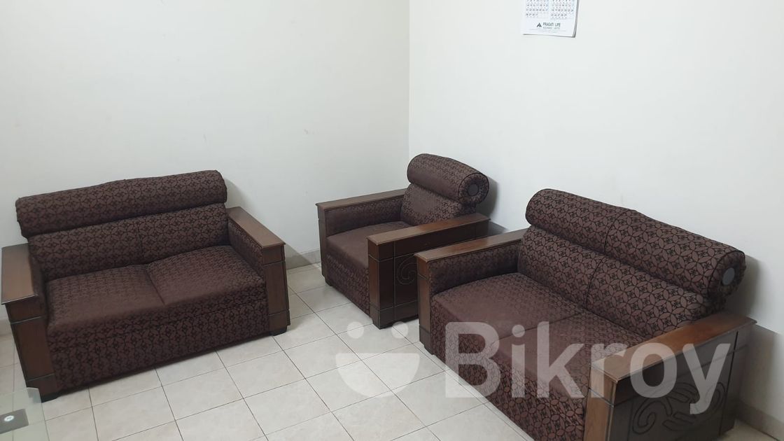 2+2+1 Sofa Set for Sale in Mirpur | Bikroy
