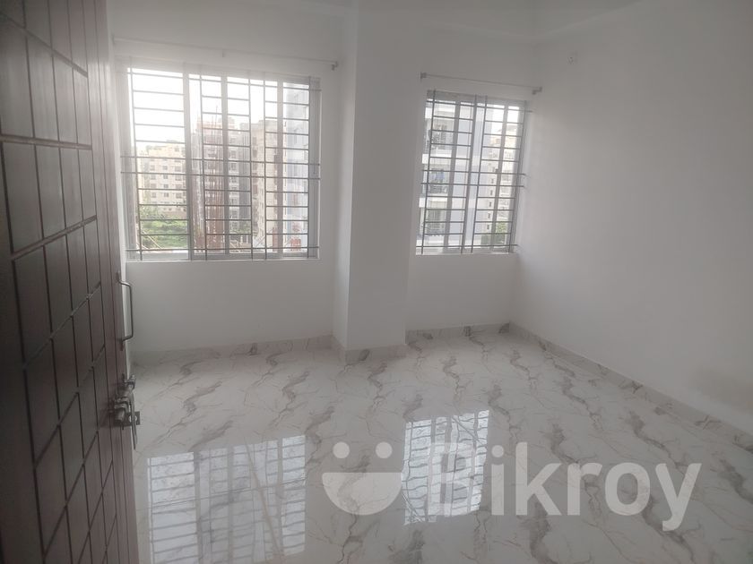 3-Bed Flat for Rent in Aftabnagar | Bikroy