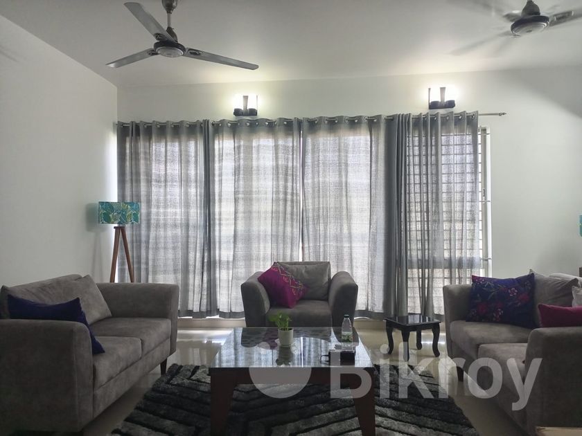 3Badroom Fully Furnished Flat Rent Banani | Bikroy