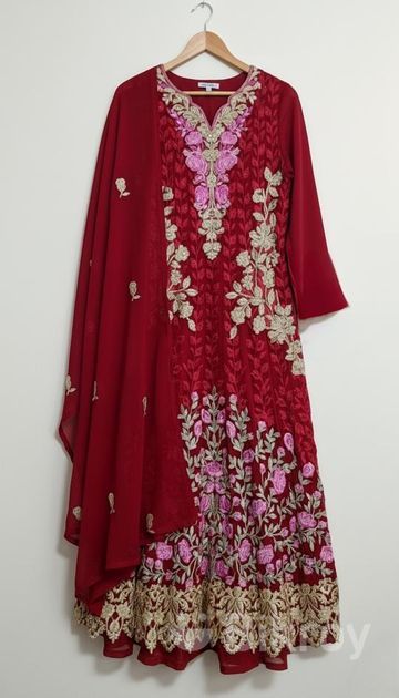 Amboyderd Georgette Gown from India | Bikroy