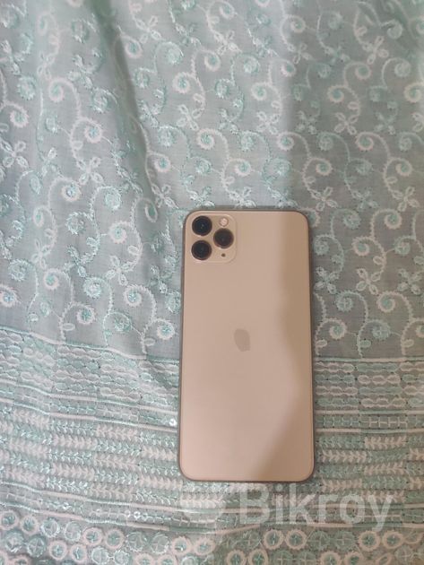 Apple iPhone 11 Pro Max ` (Used) for Sale in Uttara | Bikroy