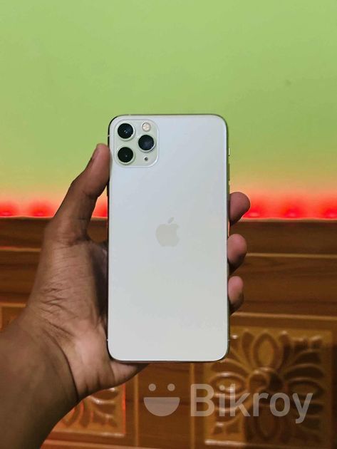 Apple iPhone 11 Pro Max (Used) for Sale in Jhenaidah | Bikroy