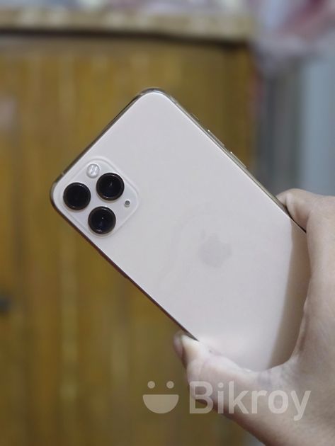 Apple iPhone 11 Pro . (Used) for Sale in Cox's Bazar | Bikroy