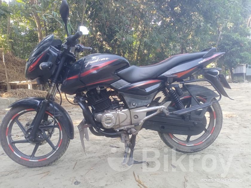 Bajaj Pulsar 150 . 2015 for Sale | Madaripur | Bikroy