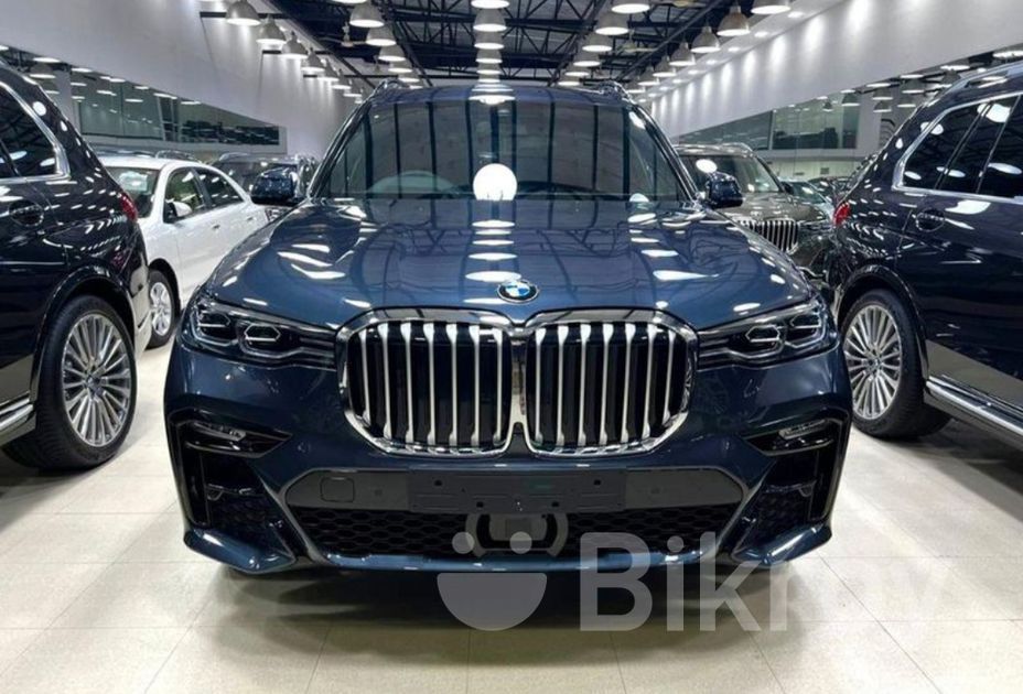 BMW X7 M sports Sky Lounge 2022 বিক্রি | আগ্রাবাদ | Bikroy