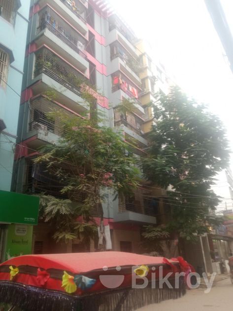 বনশ্রীতে Bank Loan সহ আড়াই লাখ টাকা আয়ের সুযোগে তিন কাঠা জমিতে ছয় তলা | Bikroy