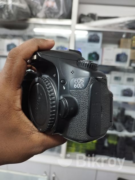 canon 60d body boxd for Sale in Kushtia | Bikroy