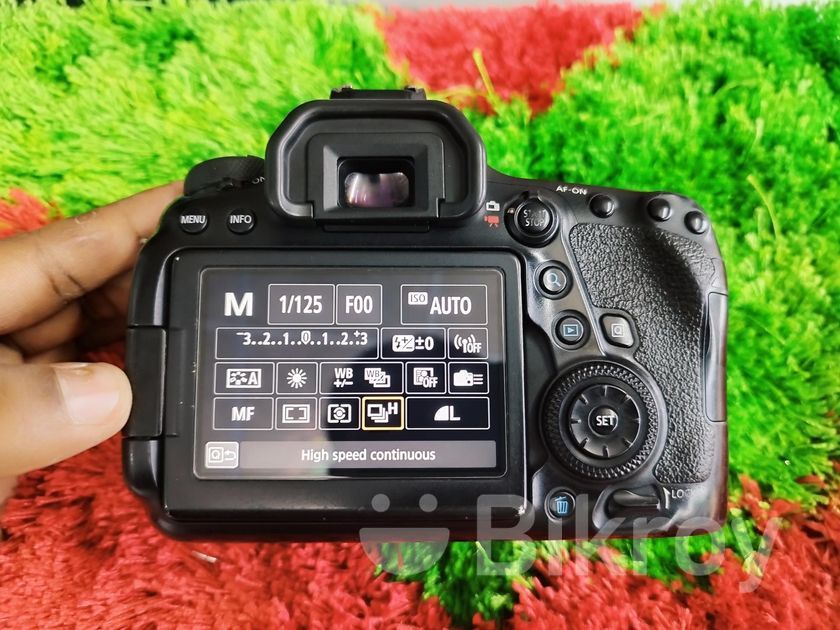 canon 6d mark ii body full box for Sale in Kushtia | Bikroy