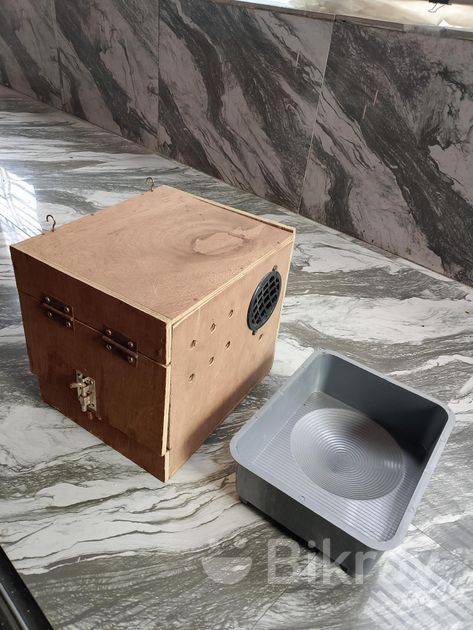 Cocatail Breeding Box for Sale in Wari | Bikroy