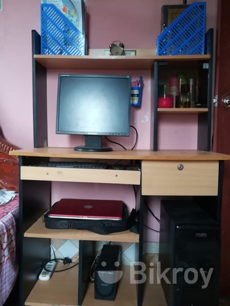 Computer Table for Sale in Chandgaon | Bikroy
