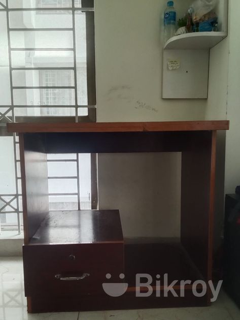 Computer Table for Sale in New Market | Bikroy