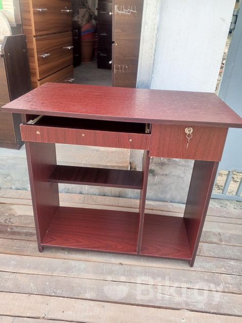 Computer Table for Sale in Khulna Sadar | Bikroy