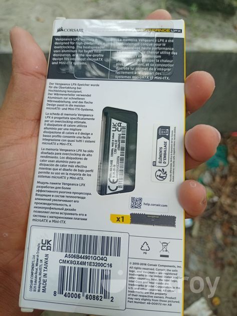 Corsair Vengeance LPX 8GB DDR4 3200MHz Black Heatsink Desktop RAM for Sale in Jashore | Bikroy