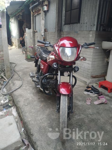 Runner AD 80s . 2017 for Sale | Narayanganj | Bikroy