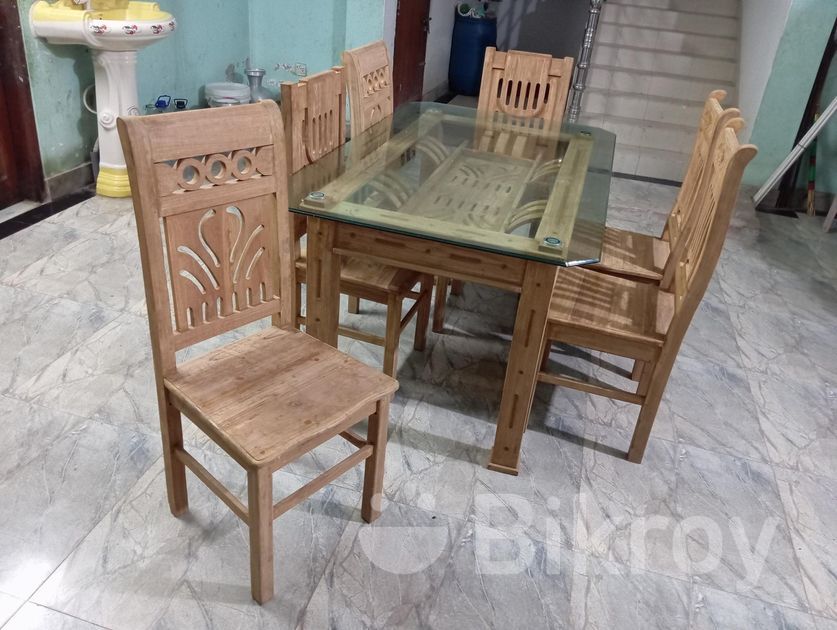 Dining table & 6 chair segun kat. বিক্রি in মিরপুর | Bikroy