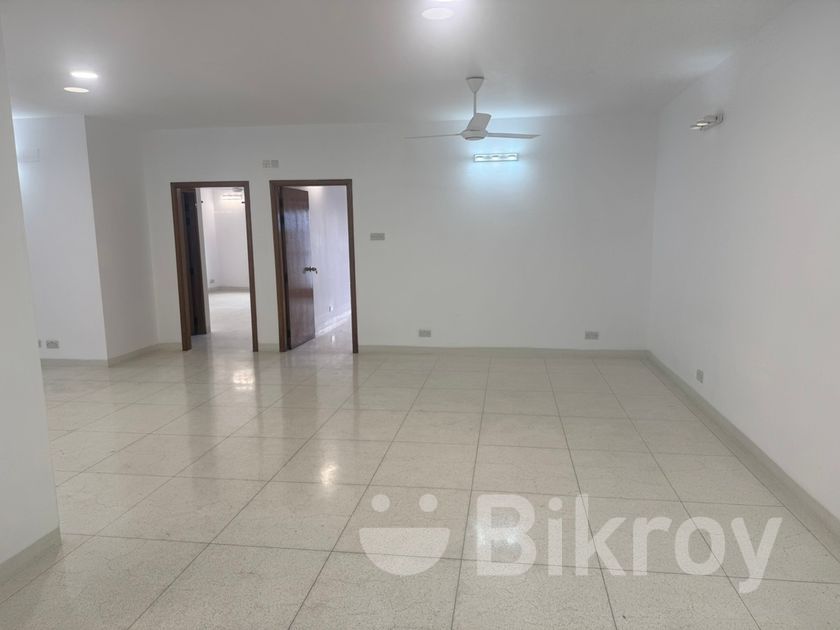 Diplomatic zone Baridhara Excellent Apartment Rent | Bikroy