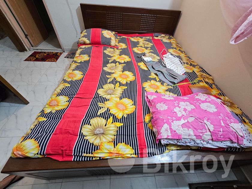 Double Bed with Mattress And Toshuk for Sale in Dhanmondi | Bikroy