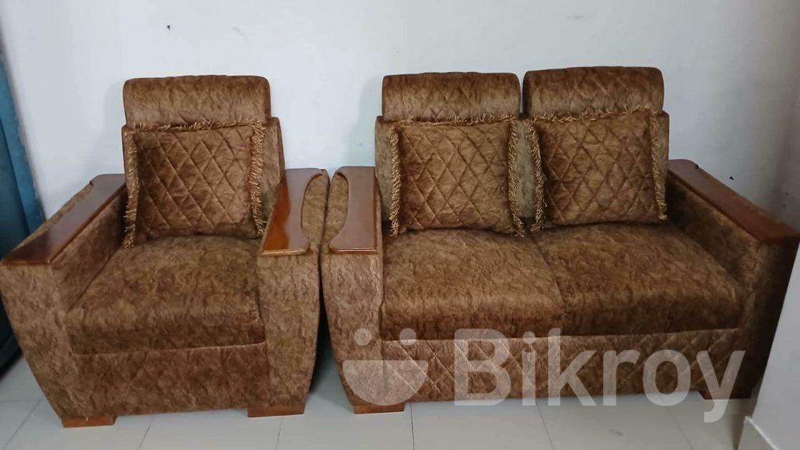 Double Seat Sofa. Single Sofa with Cushion. for Sale in Bangshal | Bikroy