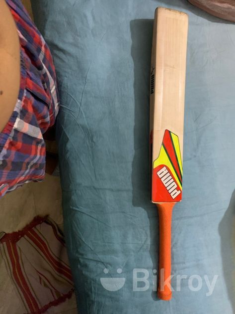 England wood english willow cricket bat for Sale in Mirpur | Bikroy