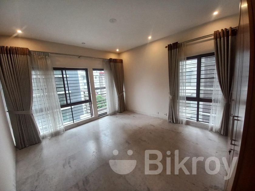 Flat for rent @ Bharidhara Diplomatic zone. | Bikroy