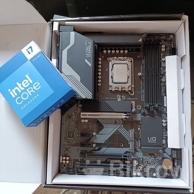 Full ATX DDR5 WiFi motherboard, 14thGen i7 kf -- Warranty for Sale in ...