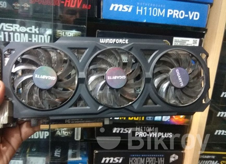 GIGABYTE R9 28X WindForce 3X OC 3GB DDR5 Graphic Card for Sale in ...