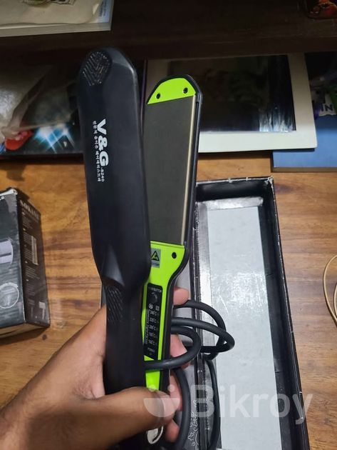 Hair Straightner & Dryer | Bikroy