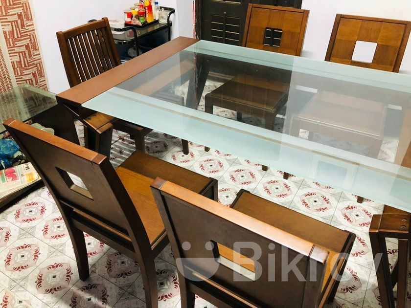 Hatil Dining Table Almost New for Sale in Wari | Bikroy