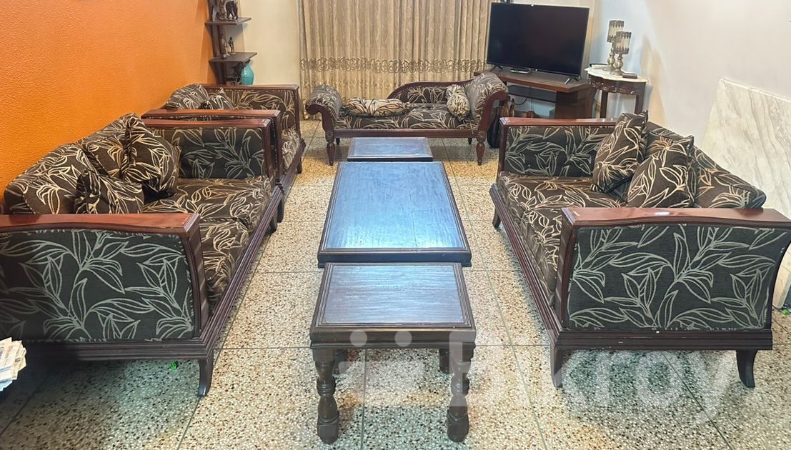Hatil - Sofa set and divan for Sale in Banasree | Bikroy