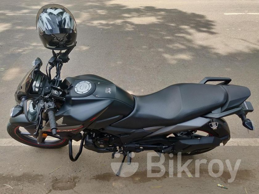 Honda X Blade . 2024 for Sale | Uttara | Bikroy