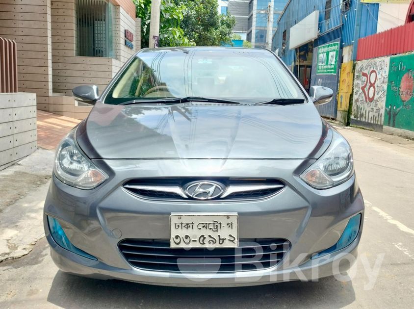 Hyundai Accent Blue. Super Fresh. 2011 for Sale in Baridhara | Bikroy