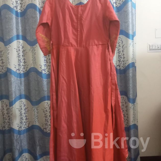 Indian floor touching gown | Bikroy