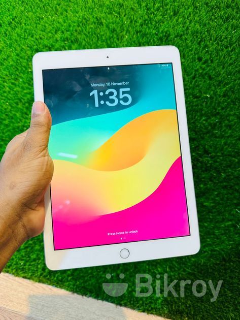 ipad 6 th gen for Sale in Mirpur | Bikroy