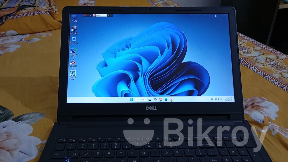 জরুরী ভিত্তিতে একটি ল্যাপটপ বিক্রয় করা হবে for Sale in Gopalganj | Bikroy