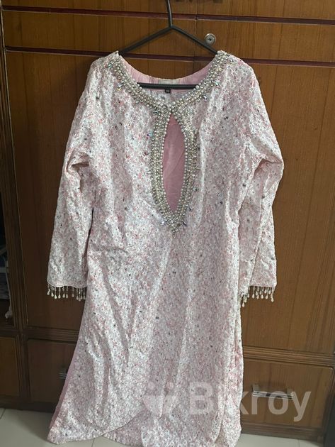 কামিজ ও গাউন | Bikroy