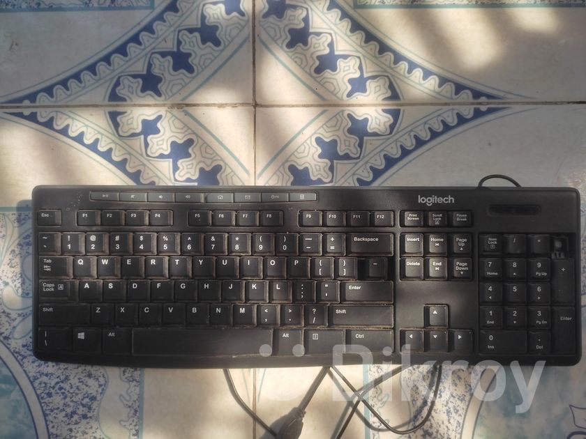 Keyboard Sell for Sale in Khulna Sadar | Bikroy