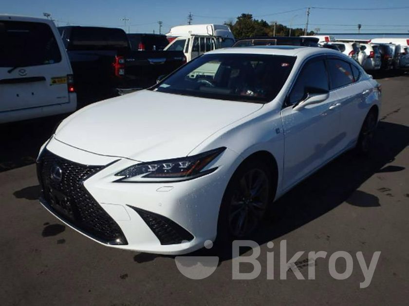 Lexus ES 300H F Sports Pearl 2020 for Sale in Agrabad | Bikroy