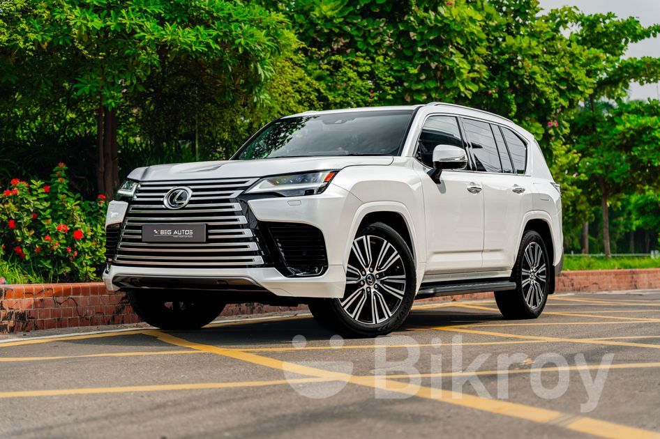 Lexus LX 600 -3.5L Twin-turbo v6 2023 for Sale in Baridhara | Bikroy
