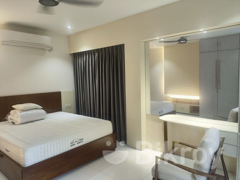 Luxurious 4Bed Furnished Apartment Rent Baridhara Diplomatic Zone | Bikroy