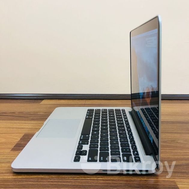 Macbook Pro (13.3-inch 4k Retina display) for Sale in Farmgate | Bikroy