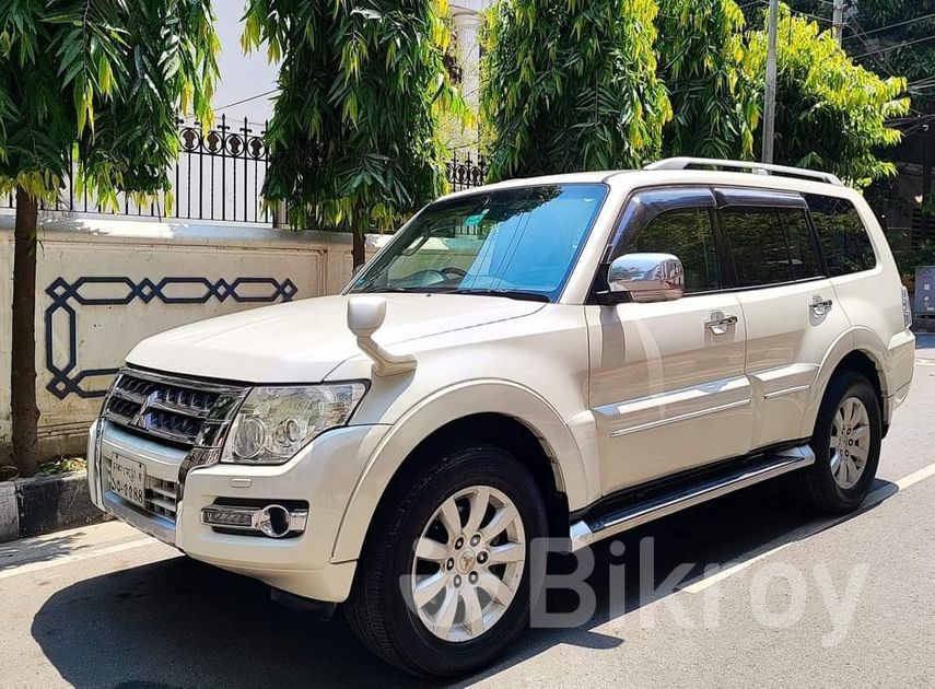 Mitsubishi Pajero V93.GLS.EXCEED 2011 for Sale in Basundhara | Bikroy