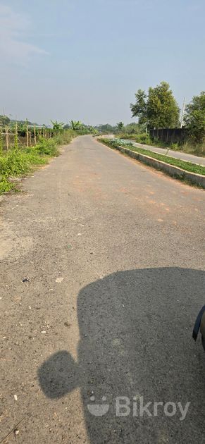 রাজউক পূর্বাচল সেক্টর - ১৭ দক্ষিণমুখী ৩ কাঠা প্লট বিক্রি হবে ...