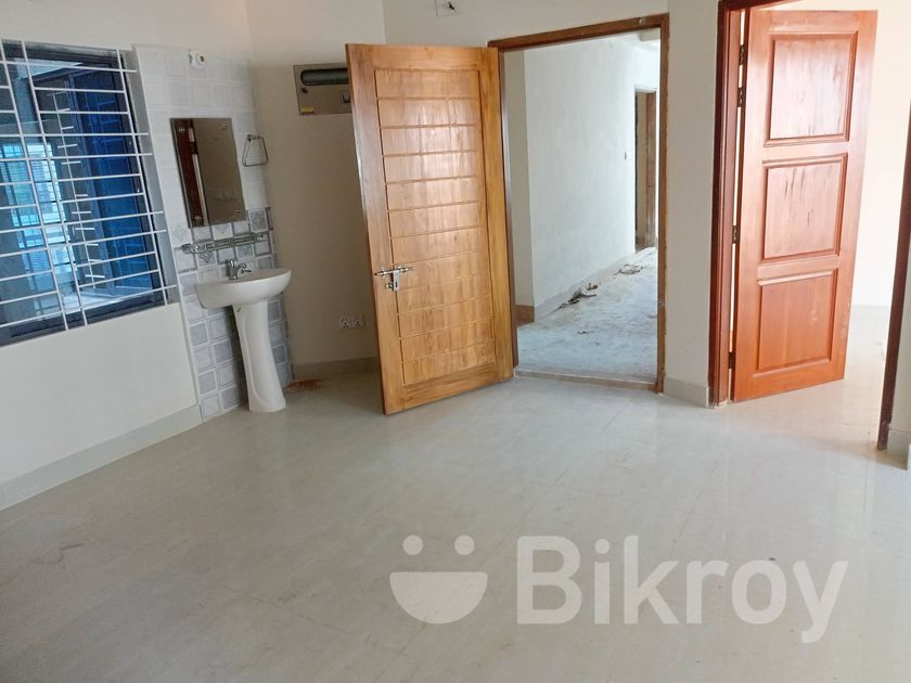 READY FLAT FOR SALE @ 1154 SFT 2RD/4TH FLOOR | Bikroy