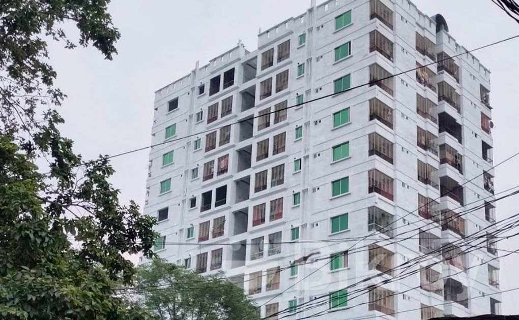 Ready Flat for Sale at Safa Tower, Kuturia – 3 Beds, Baths | Bikroy