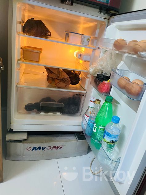 Refrigerator for Sale in Halishahar | Bikroy