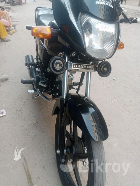 Runner AD 80s . 2022 | Mirpur | Bikroy