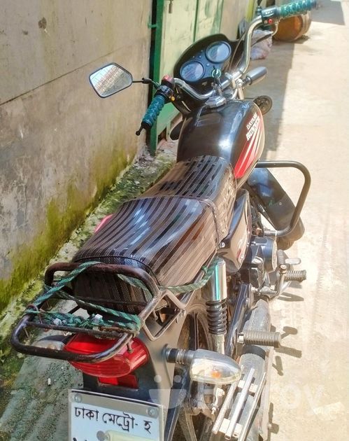 Runner AD 80s . 2021 Apple | Kamrangirchar | Bikroy